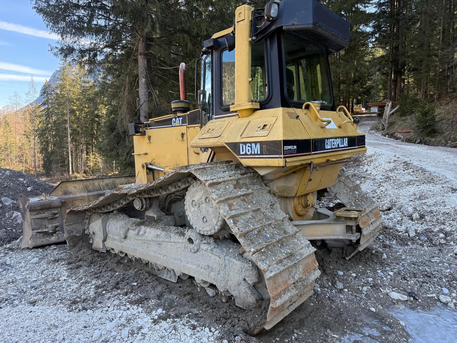 1998 Caterpillar D6M LGP Used Dozer for sale | P&E
